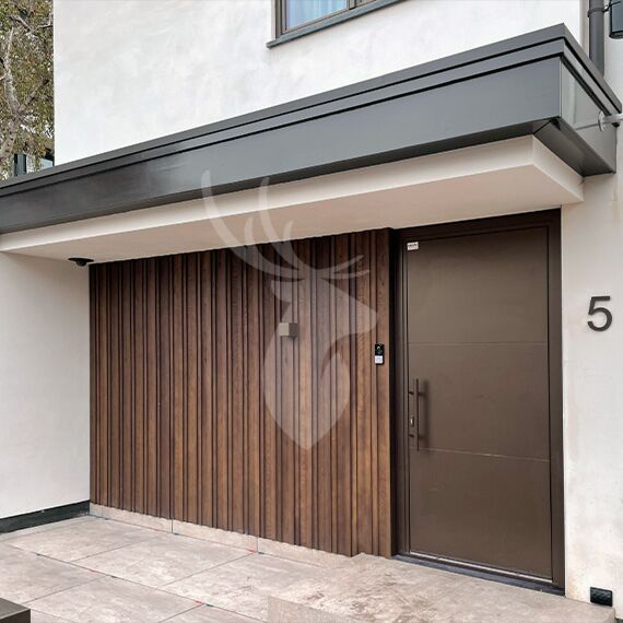 Millboard gevelbekleding Board & Batten+ | Limed Oak | Vandentop Tuinhout